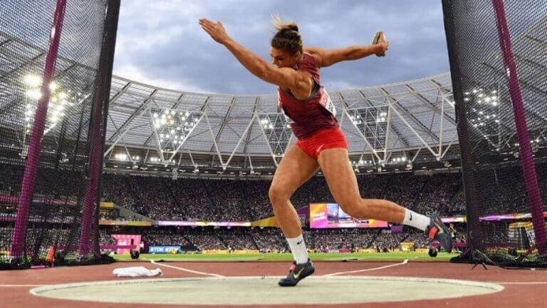 7 Throwing Sports That Really Test Strength and Technique - Fit People